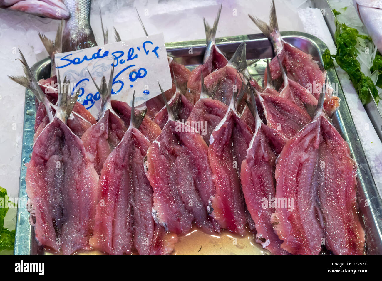 Sardine fillet for sale at a market in Palermo Stock Photo - Alamy
