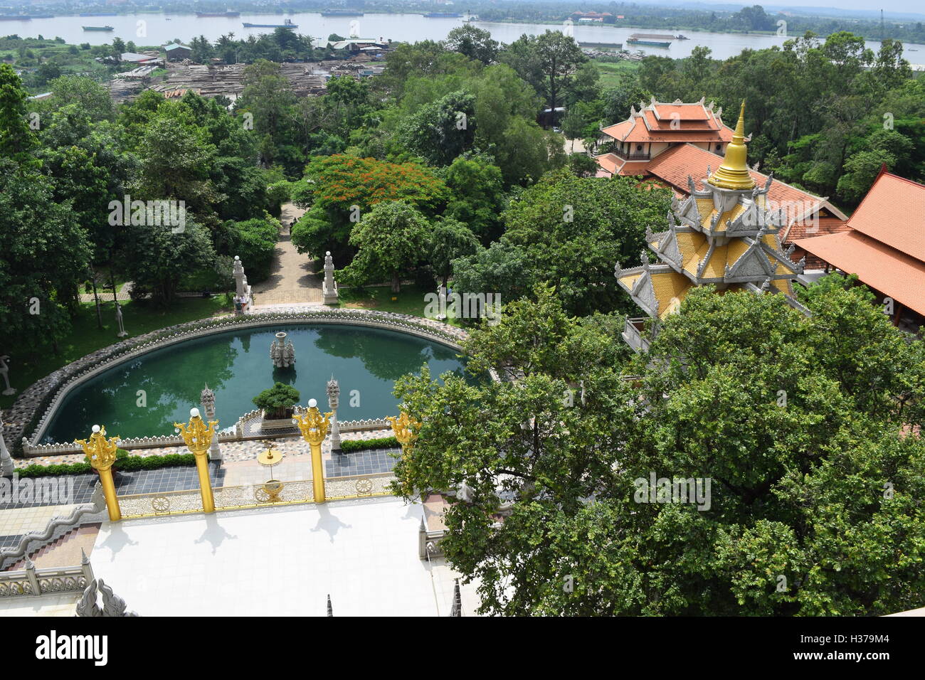 Aerial view buu long hi-res stock photography and images - Alamy
