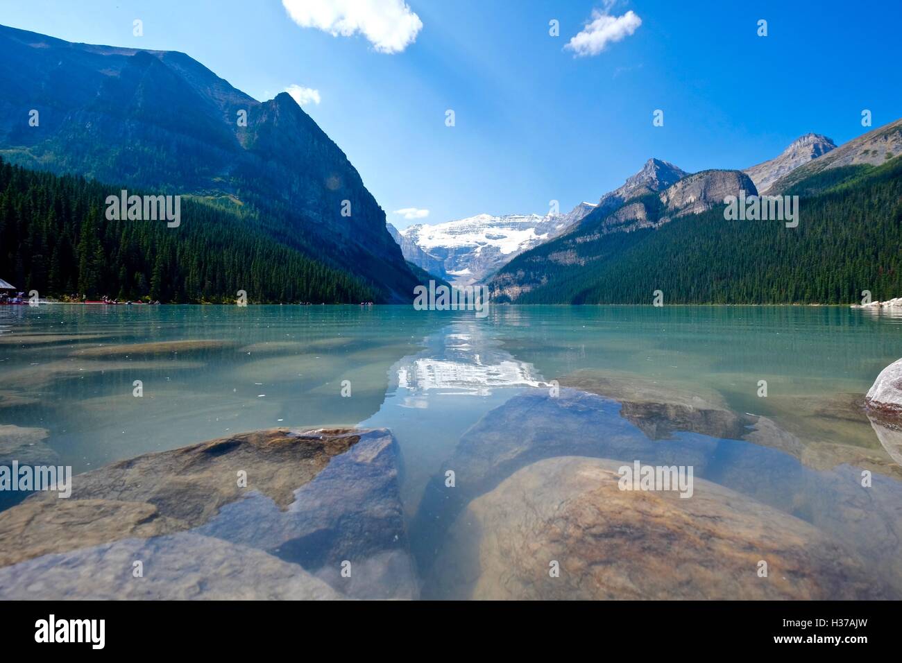 Underwater rocks hi-res stock photography and images - Alamy