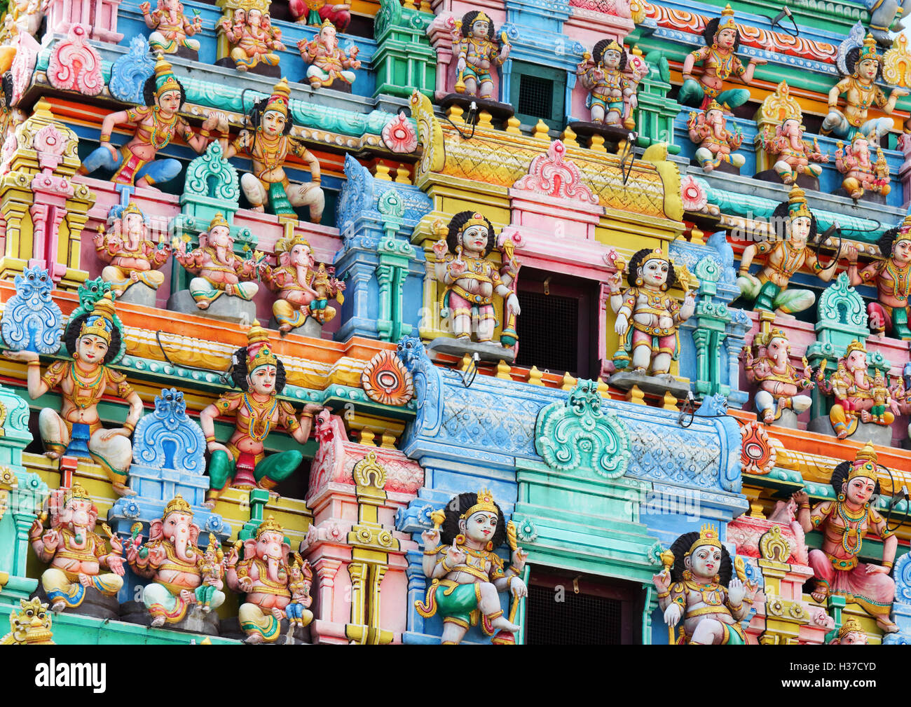 Statues in hindu temple at singapore Stock Photo - Alamy