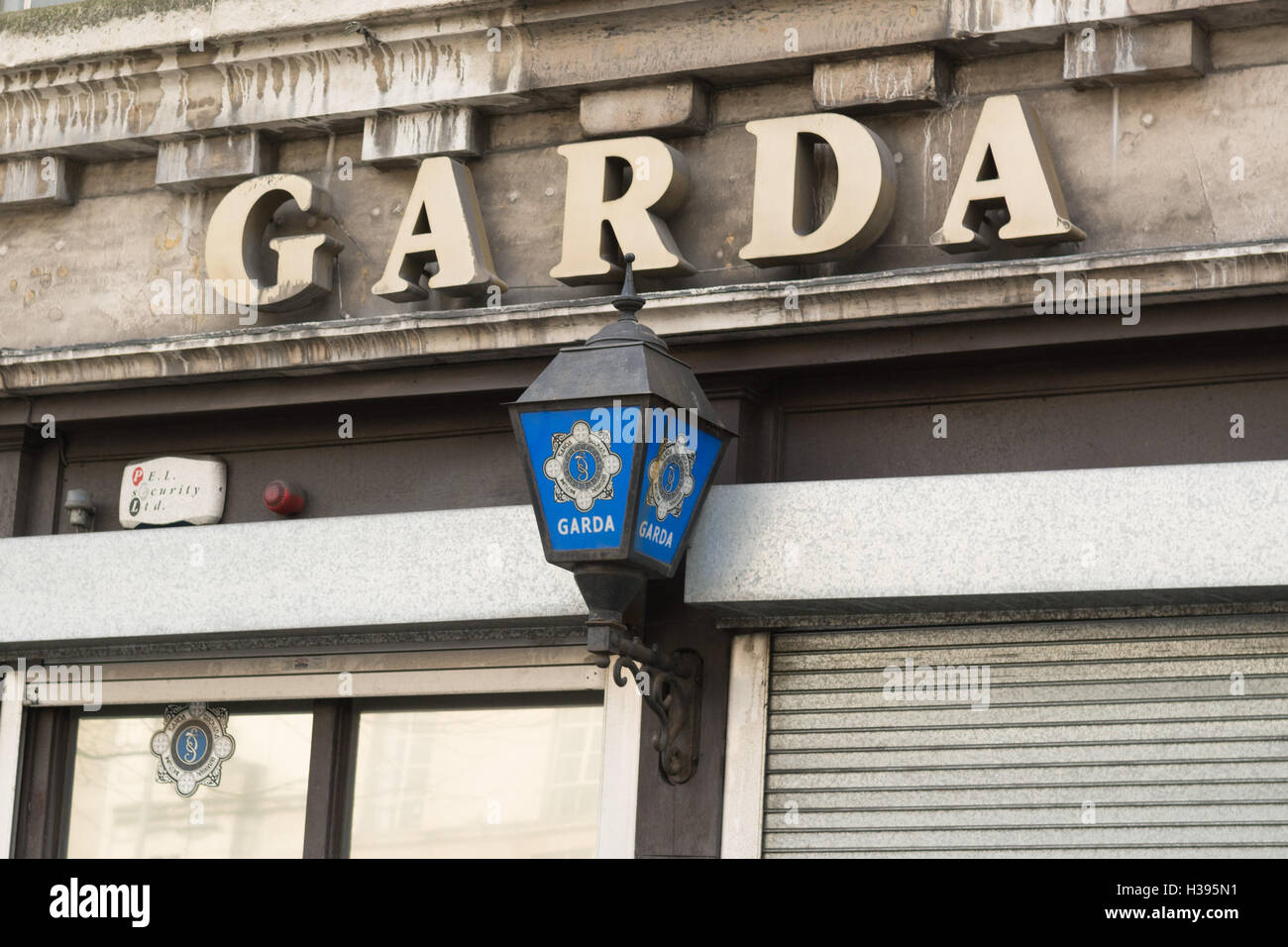 Garda irish police hi-res stock photography and images - Alamy