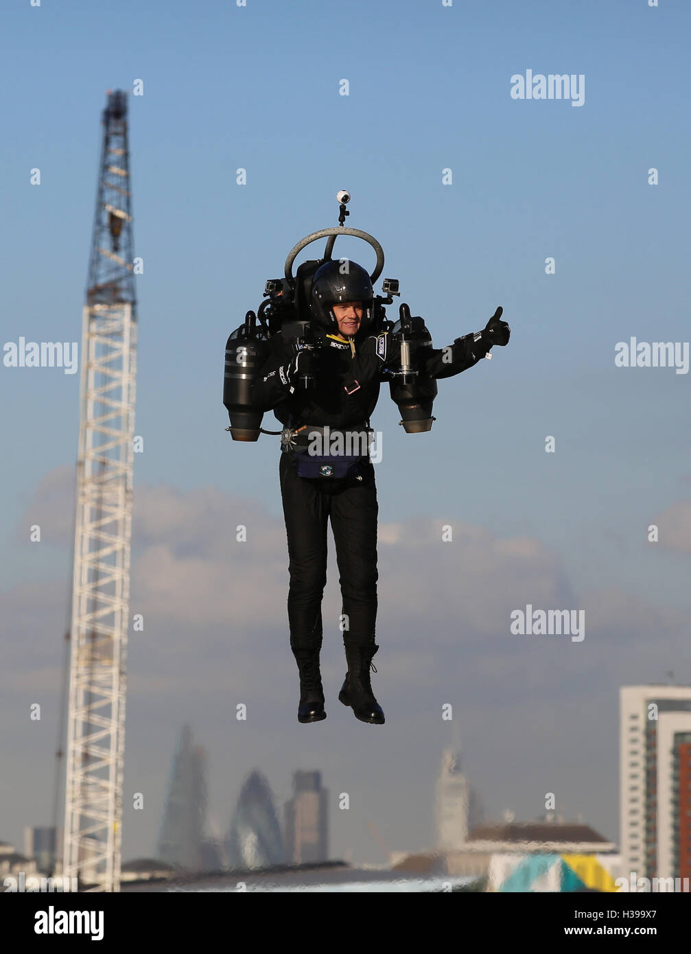 David Mayman pilots the JB-10 Jetpack flying machine over the Royal ...