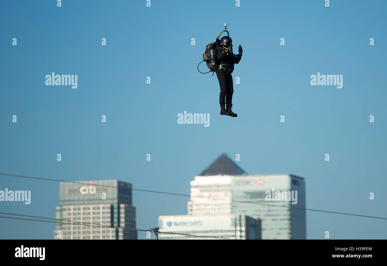 David Mayman pilots the JB-10 Jetpack flying machine over the Royal ...