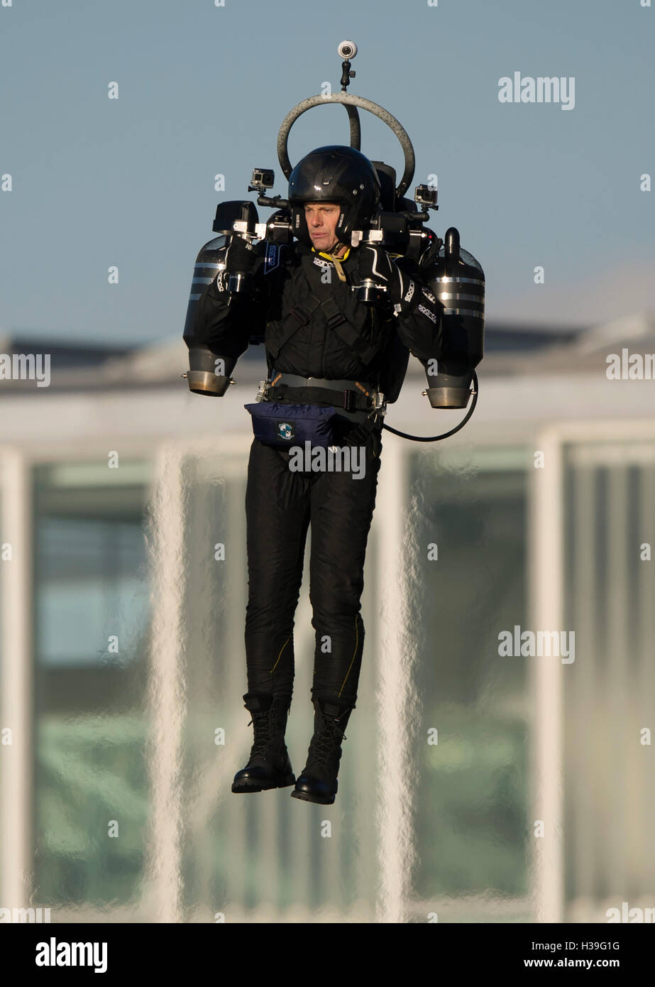 Jet Pack Flying Machine Marc Newson: Body Jet Pack An Autonomous