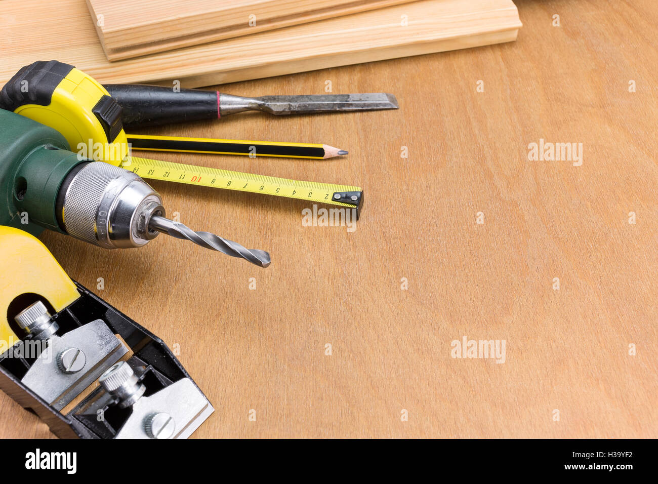 Set of carpenter working tools on wooden desk Stock Photo - Alamy