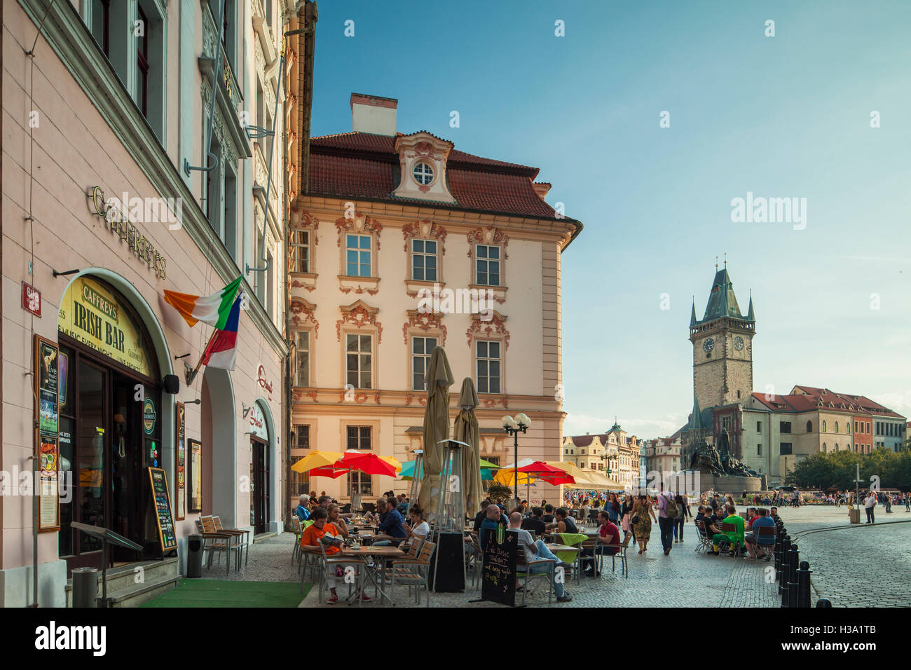 Town square in prague czech hi-res stock photography and images - Alamy
