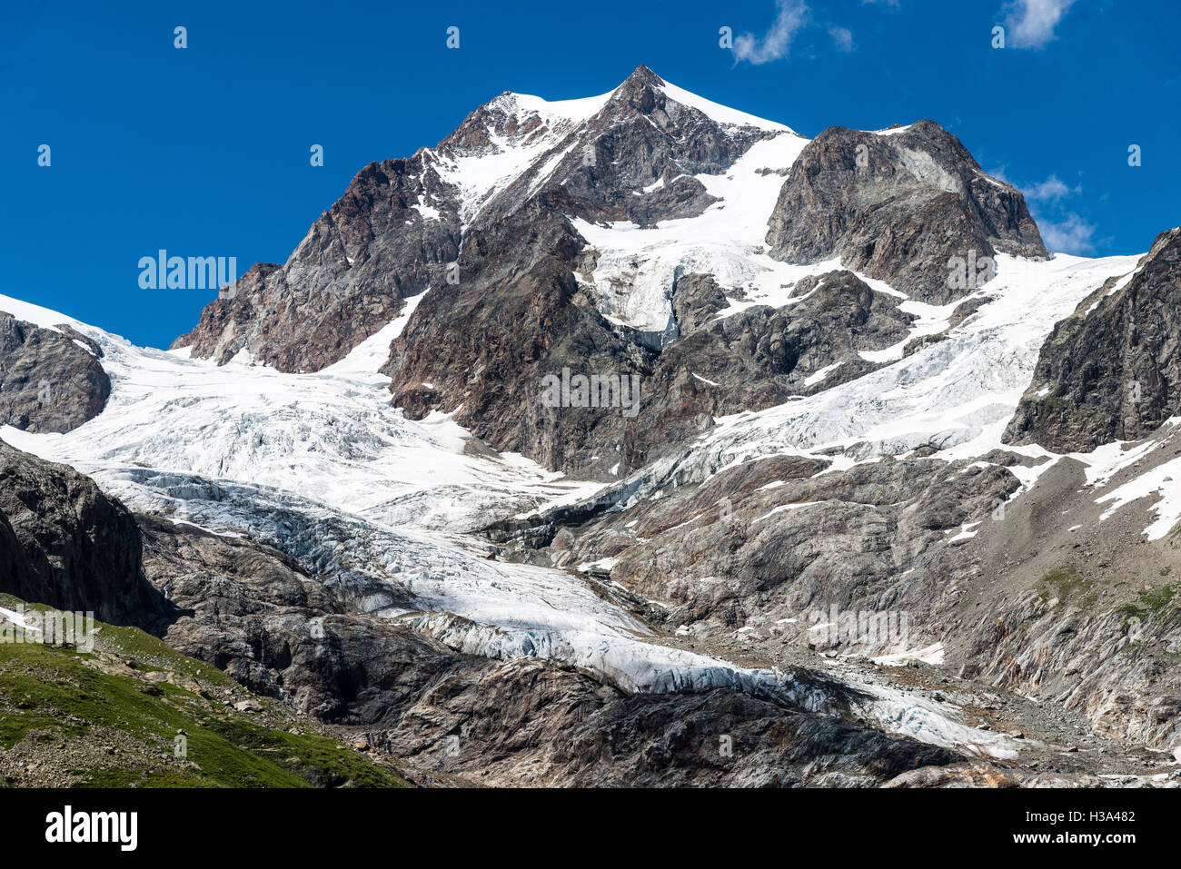 a view of veny valley at aosta italy Stock Photo - Alamy