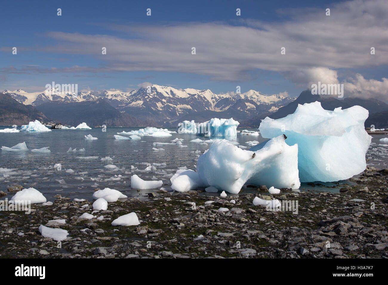 Floating iceberg snow mountain hi-res stock photography and images - Alamy