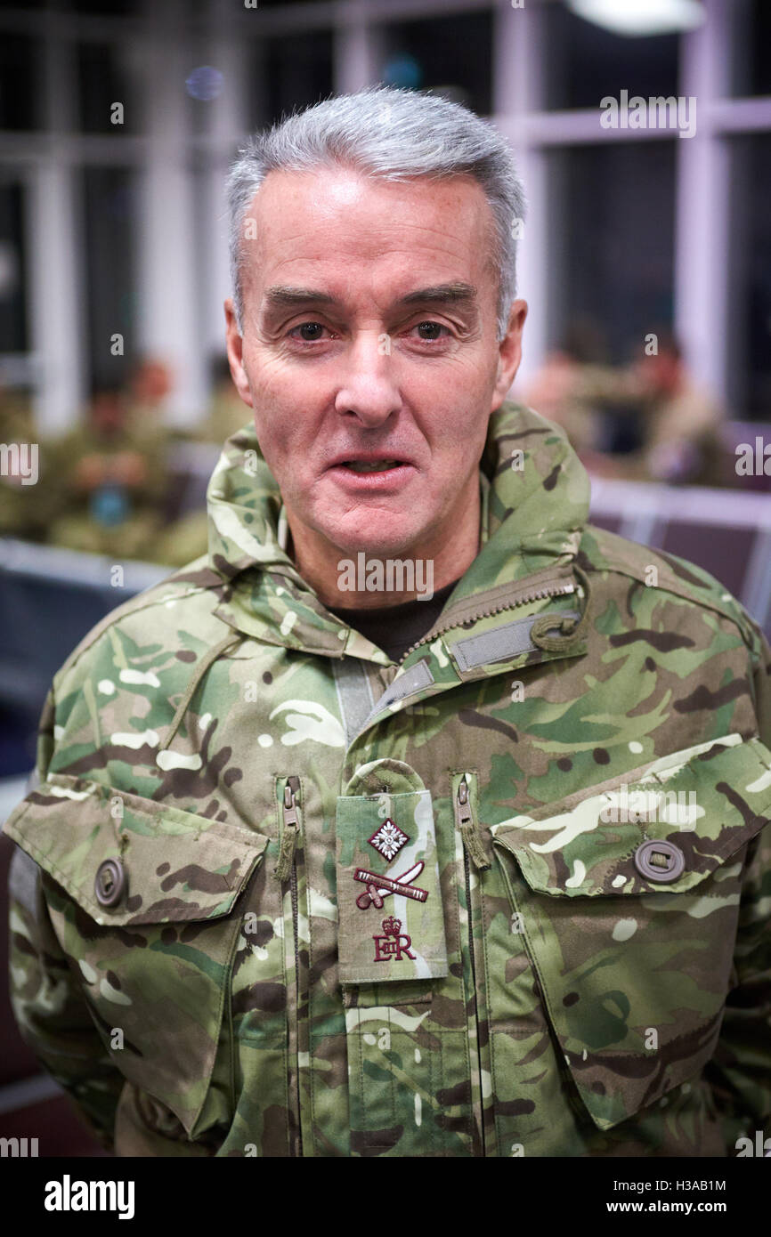 Army medic british hi-res stock photography and images - Alamy