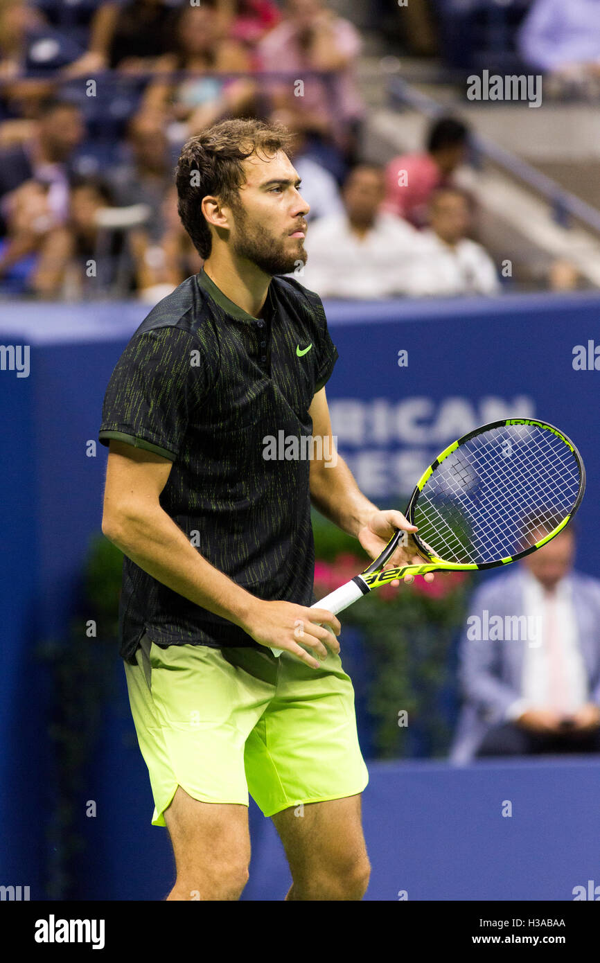 Jerzy janowicz pol competing in hi-res stock photography and images - Alamy