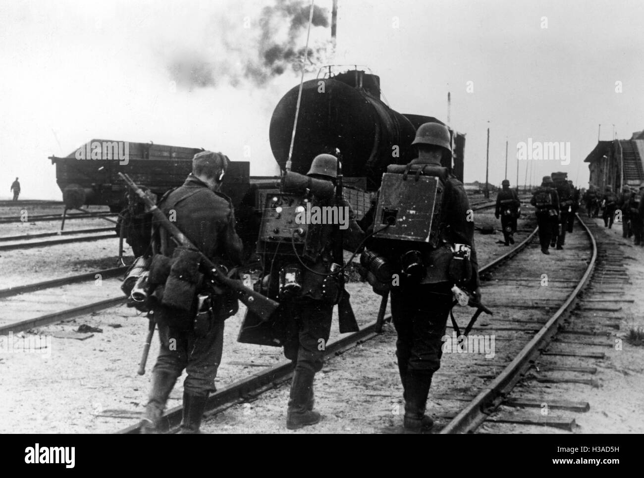 1941 german infantrymen advance in hi-res stock photography and images ...
