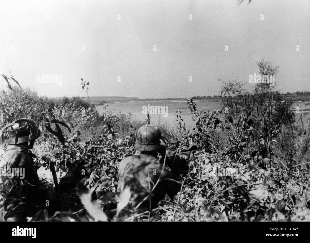 German picket on an island on the Dnieper, 1941 Stock Photo - Alamy