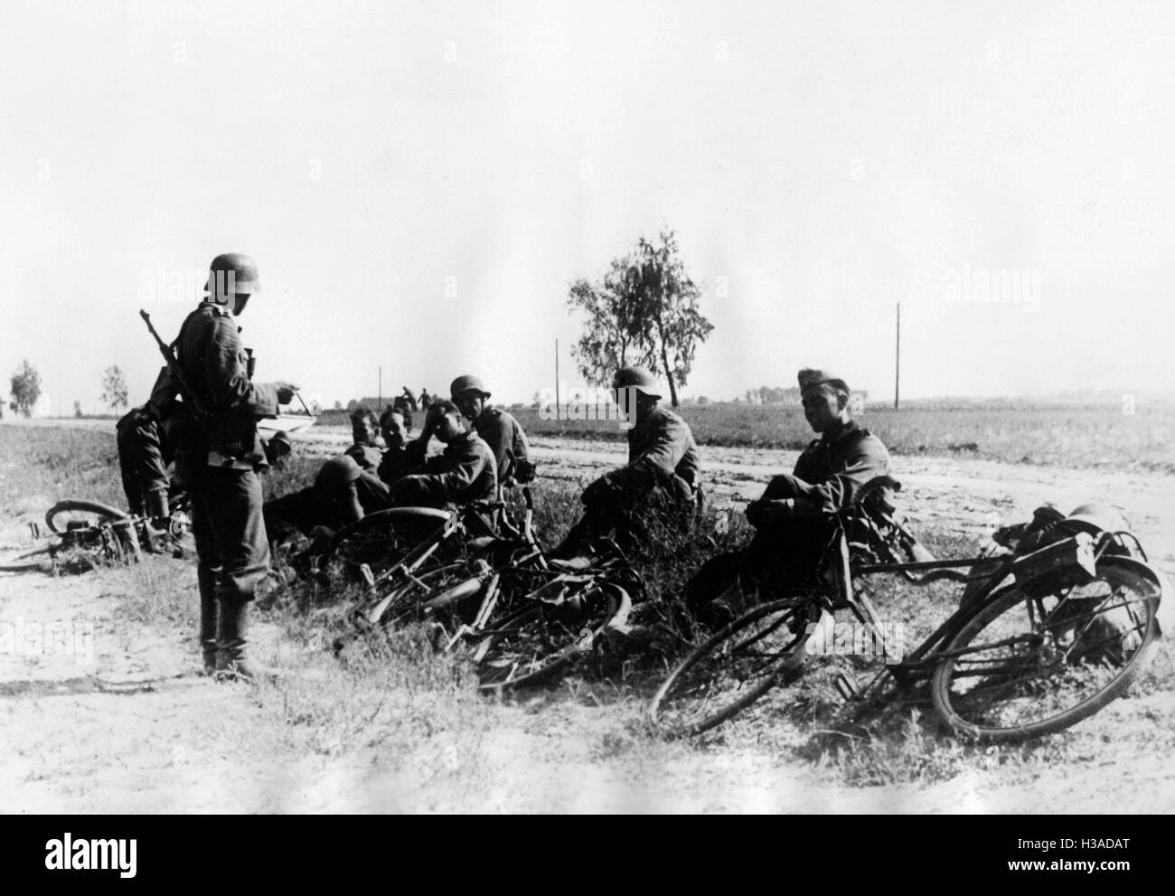 Nazi german soldiers before attack Black and White Stock Photos ...