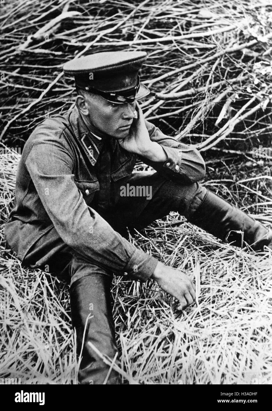 Captive Red Army officer, 1941 Stock Photo - Alamy