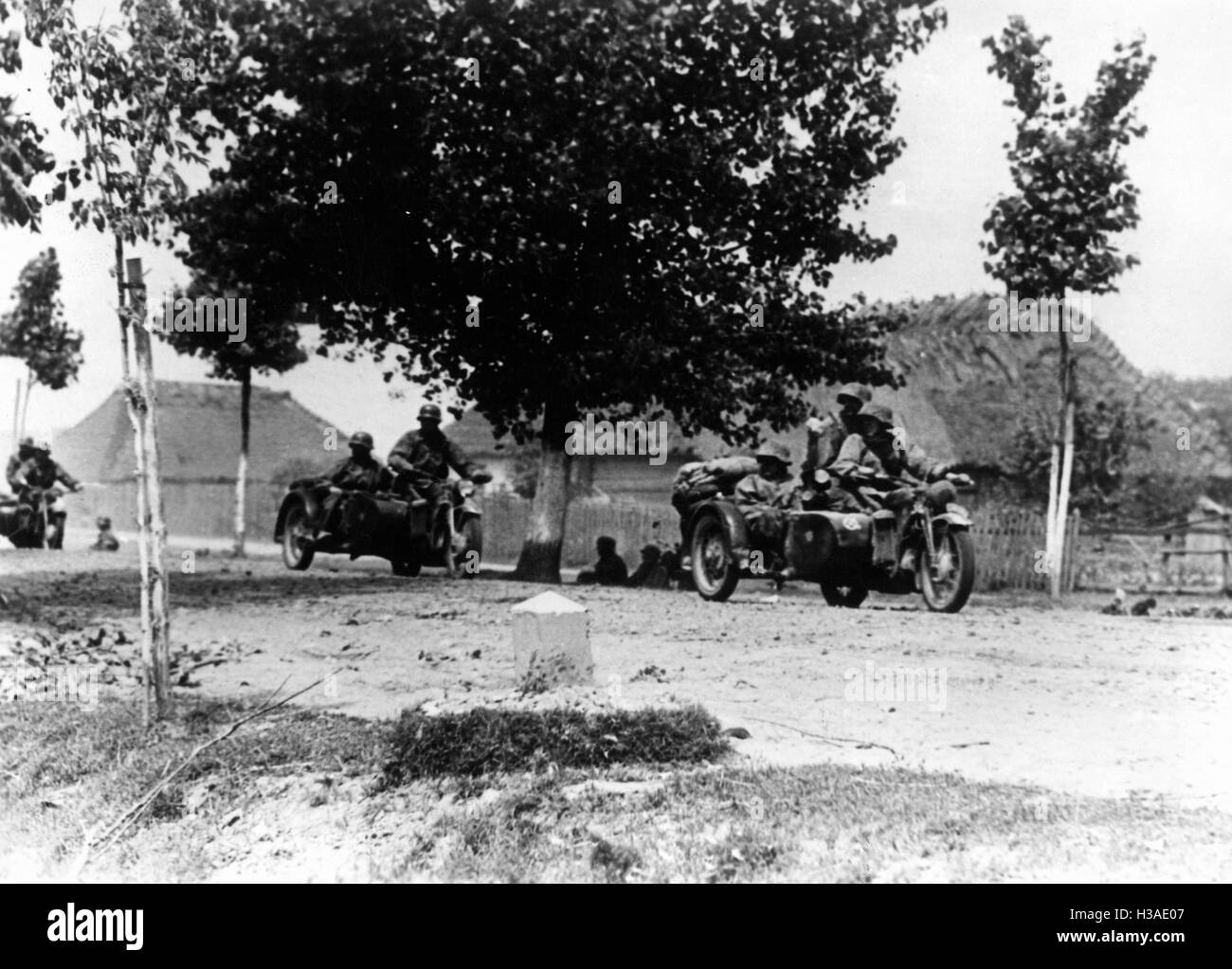 Soviet motorcycle hi-res stock photography and images - Alamy
