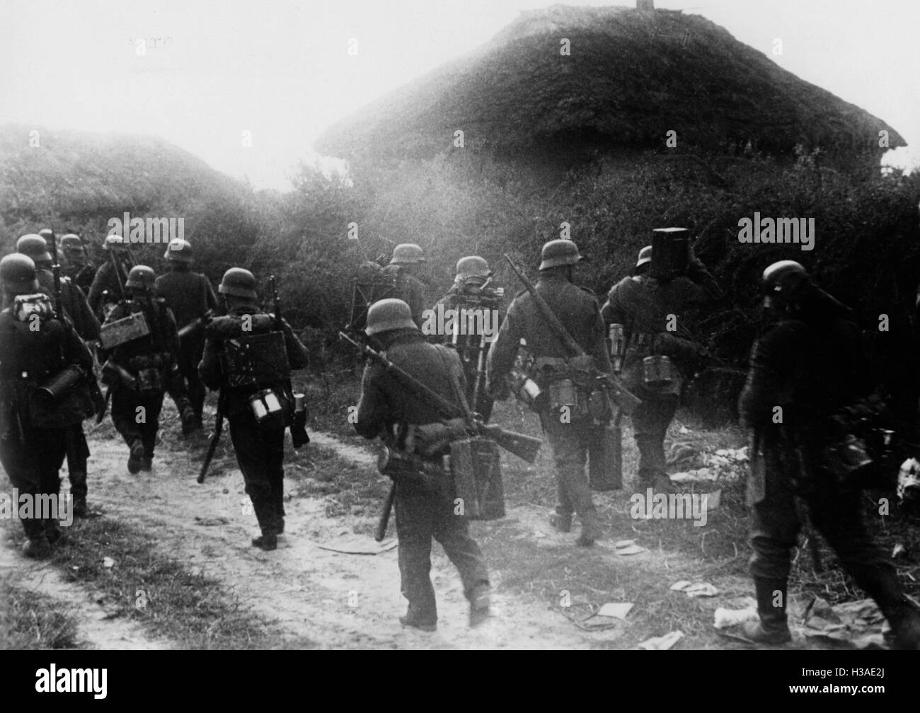 Fighting ukraine hi-res stock photography and images - Alamy