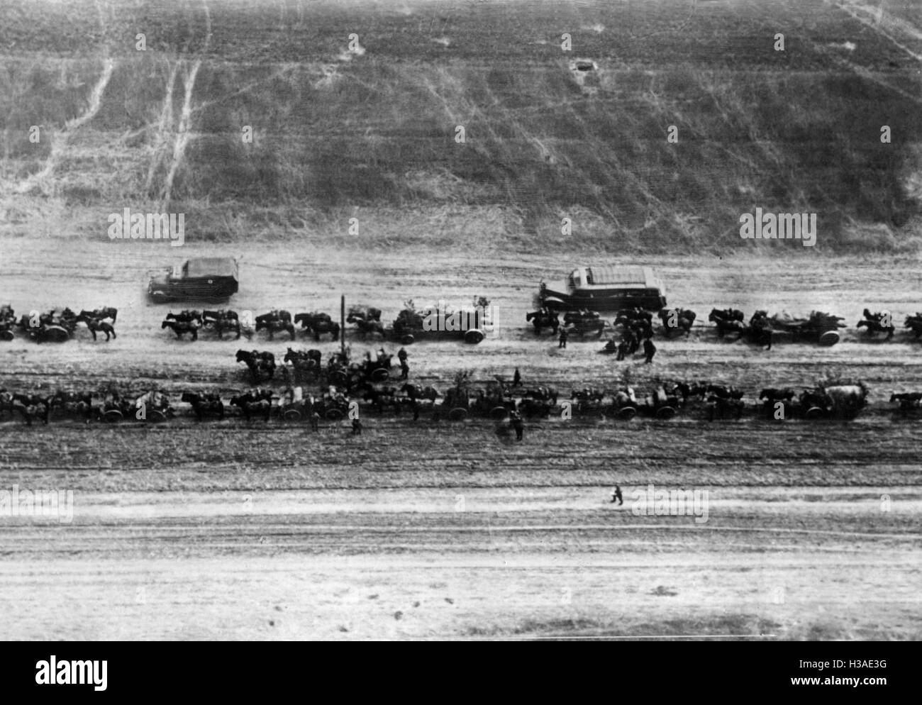 German marching column on the Eastern Front, 1941 Stock Photo - Alamy