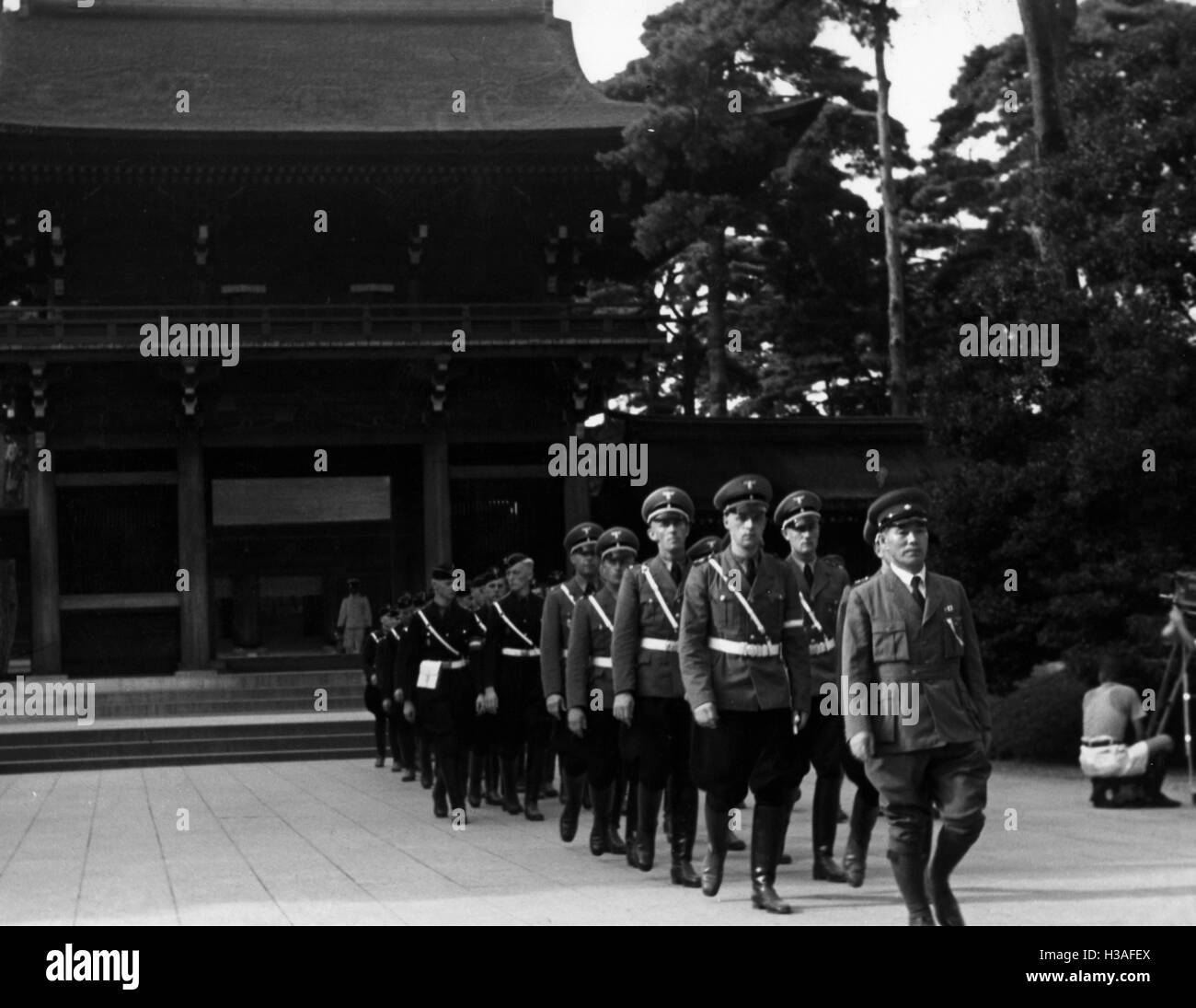 Hitler Youth group at the Meiji Shrine in Tokyo, 1938 Stock Photo - Alamy