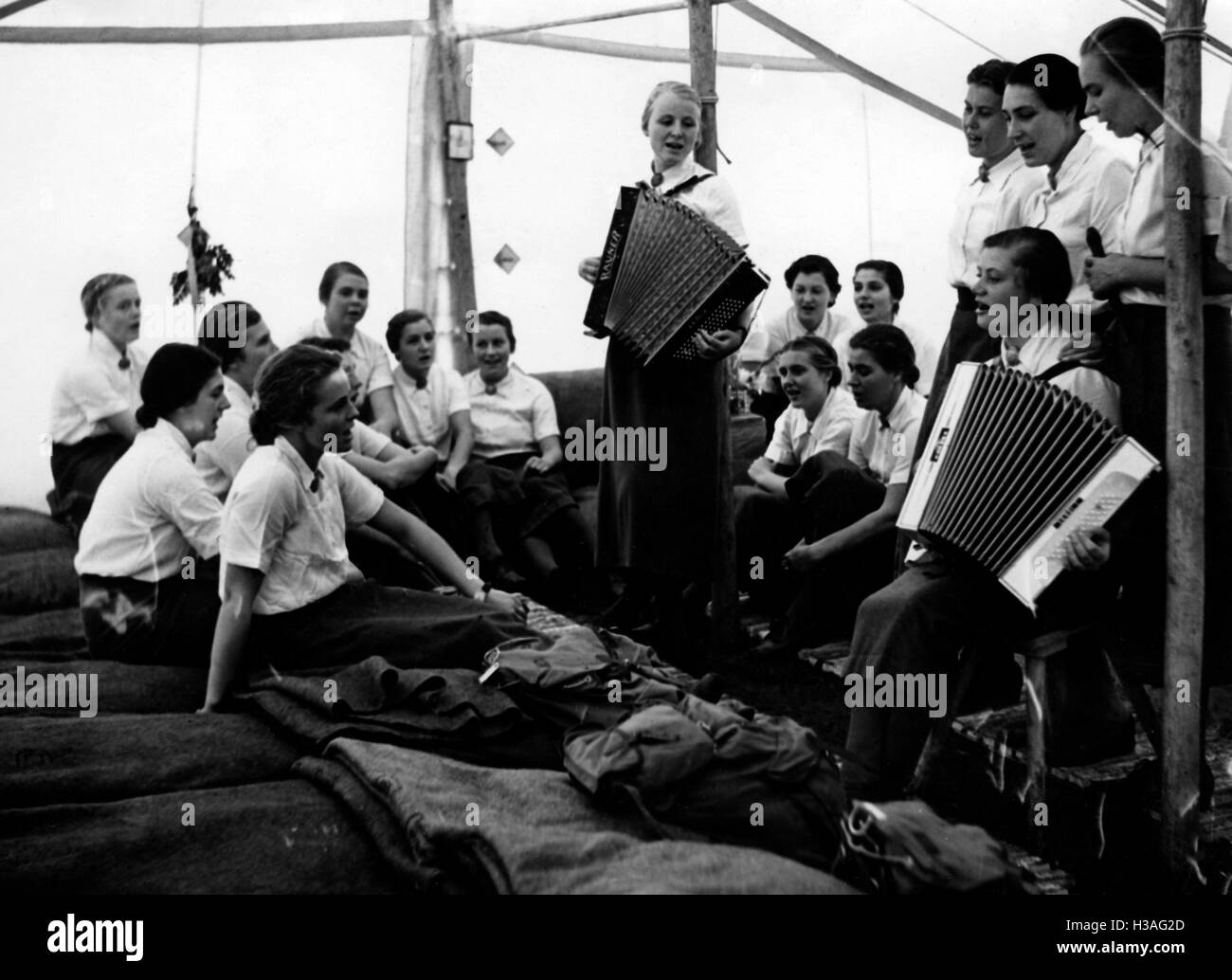 League german girls in hi-res stock photography and images - Alamy