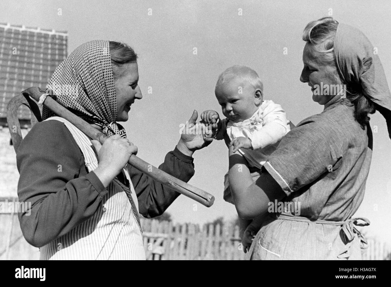 Child girl and Black and White Stock Photos & Images - Alamy