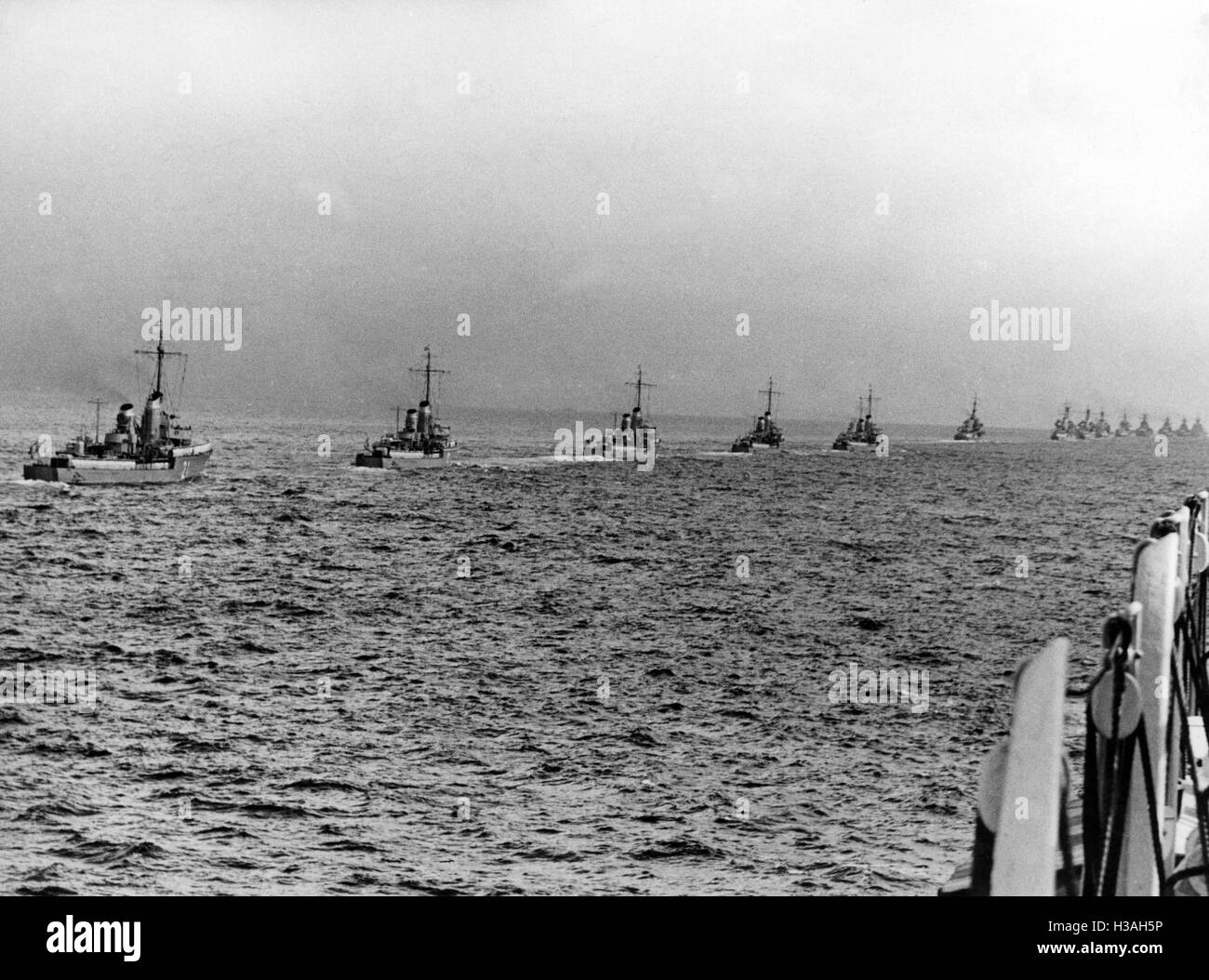 Naval reviews of the Kriegsmarine, 1938 Stock Photo - Alamy