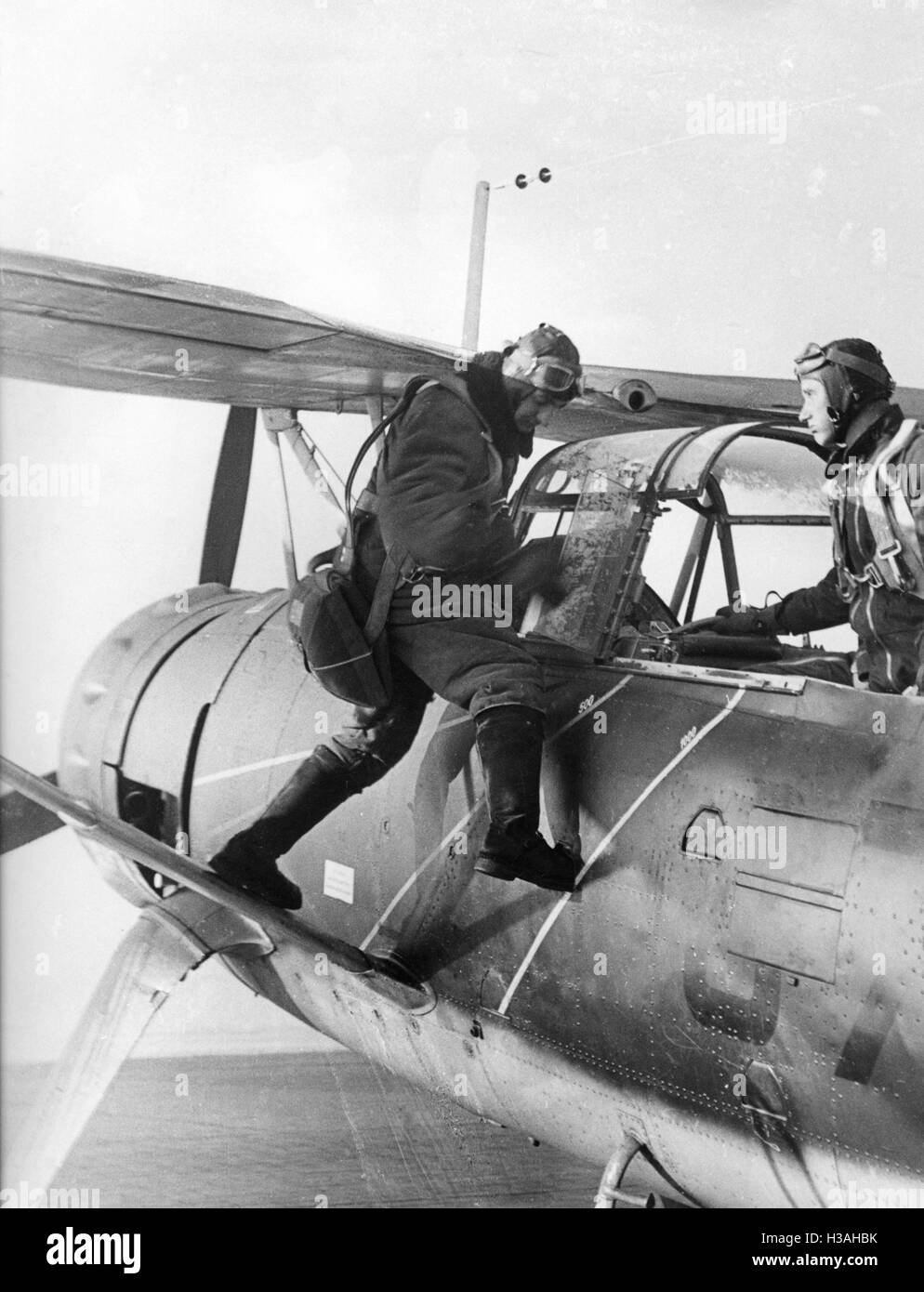 Exercise crew Black and White Stock Photos & Images - Alamy