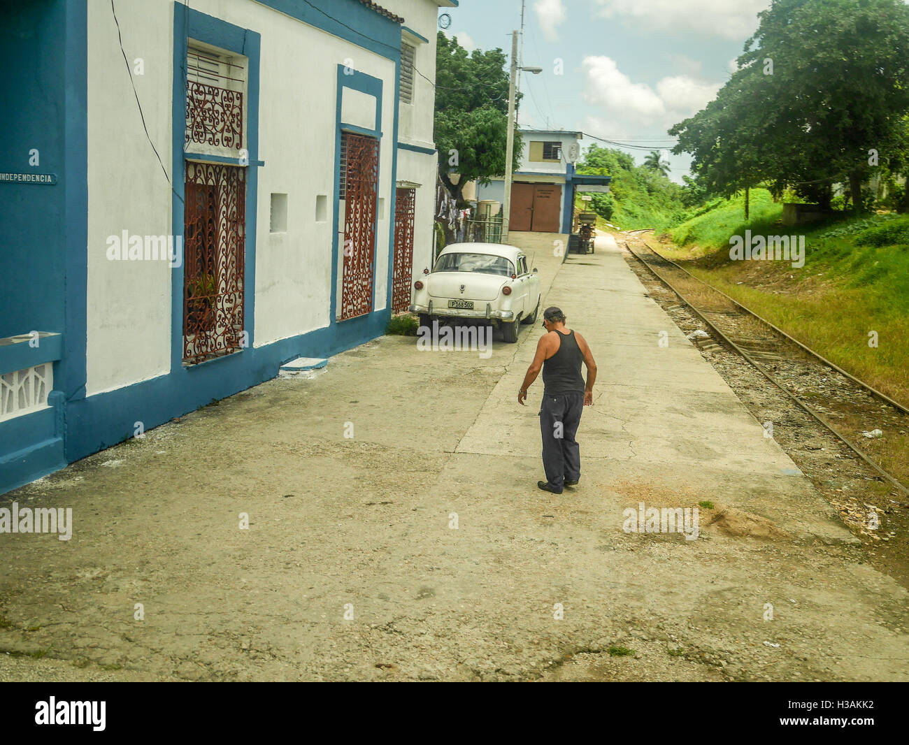 Old People Of Cuba Living On The Street High Resolution Stock ...