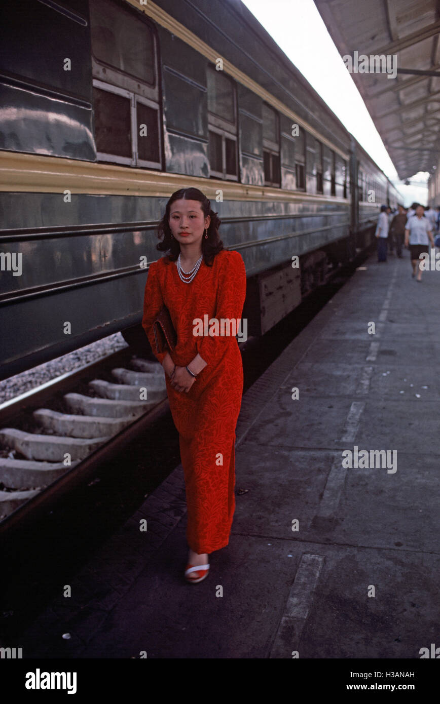 China 1980s 80s fashion hi-res stock photography and images - Alamy