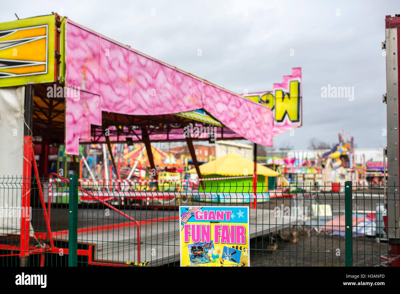 Fairground flag hi-res stock photography and images - Alamy