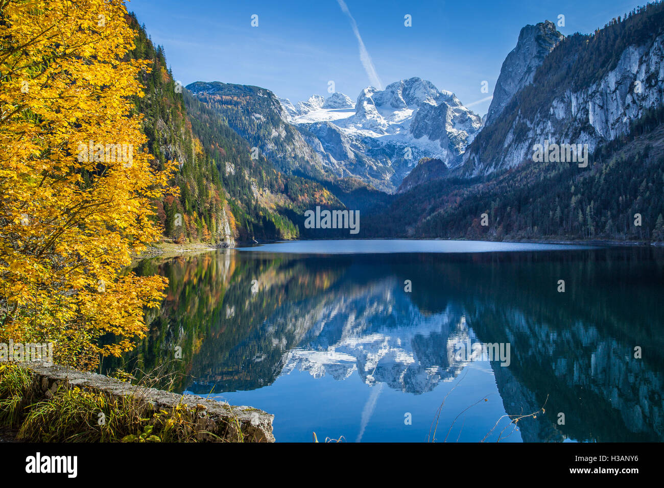 Dachstein mountain hi-res stock photography and images - Alamy