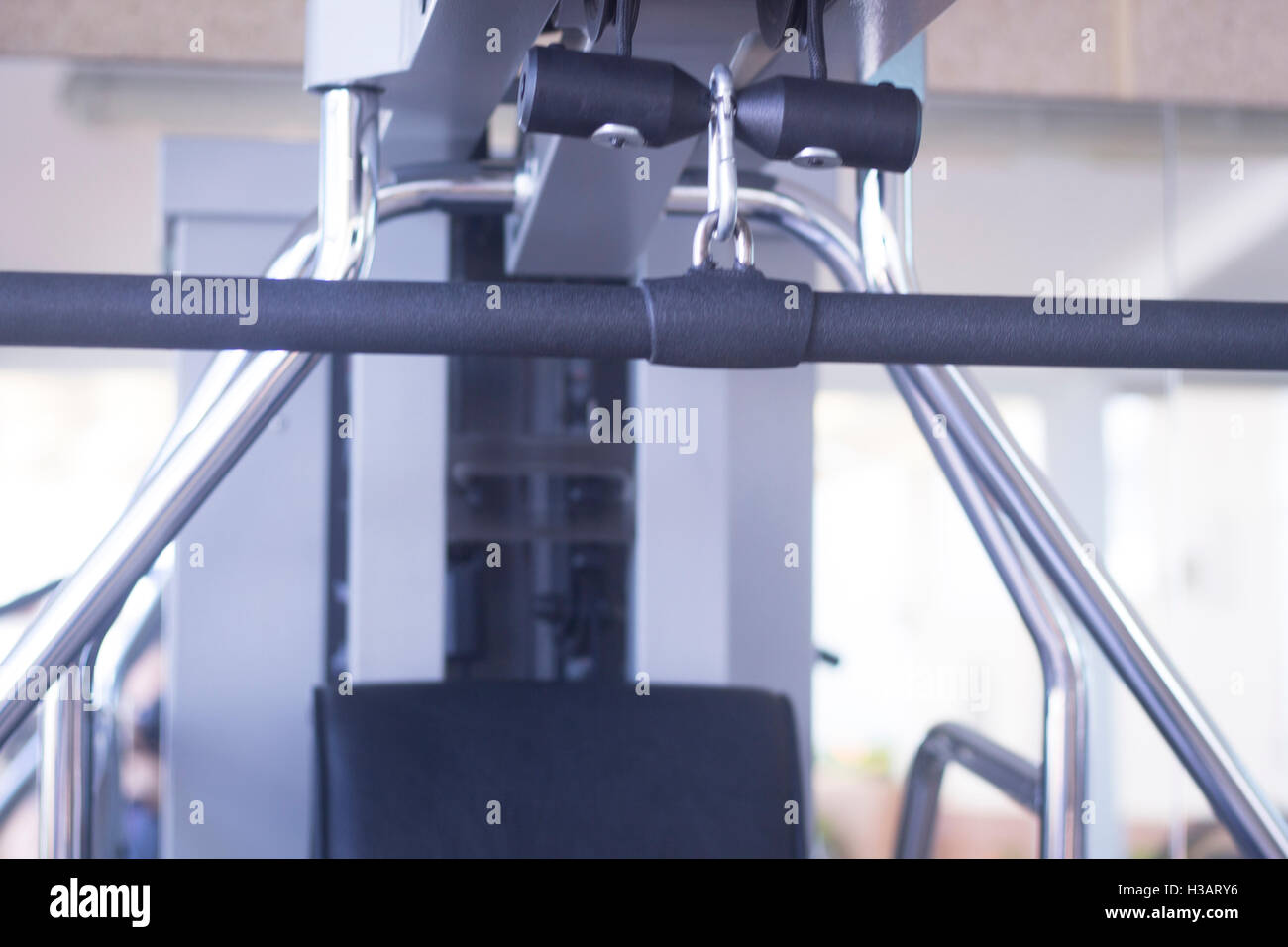 Gym exercise weight training resistance lat pulldown back machine in ...