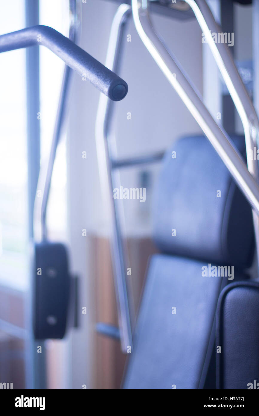 Gym exercise weight training resistance lat pulldown back machine in ...