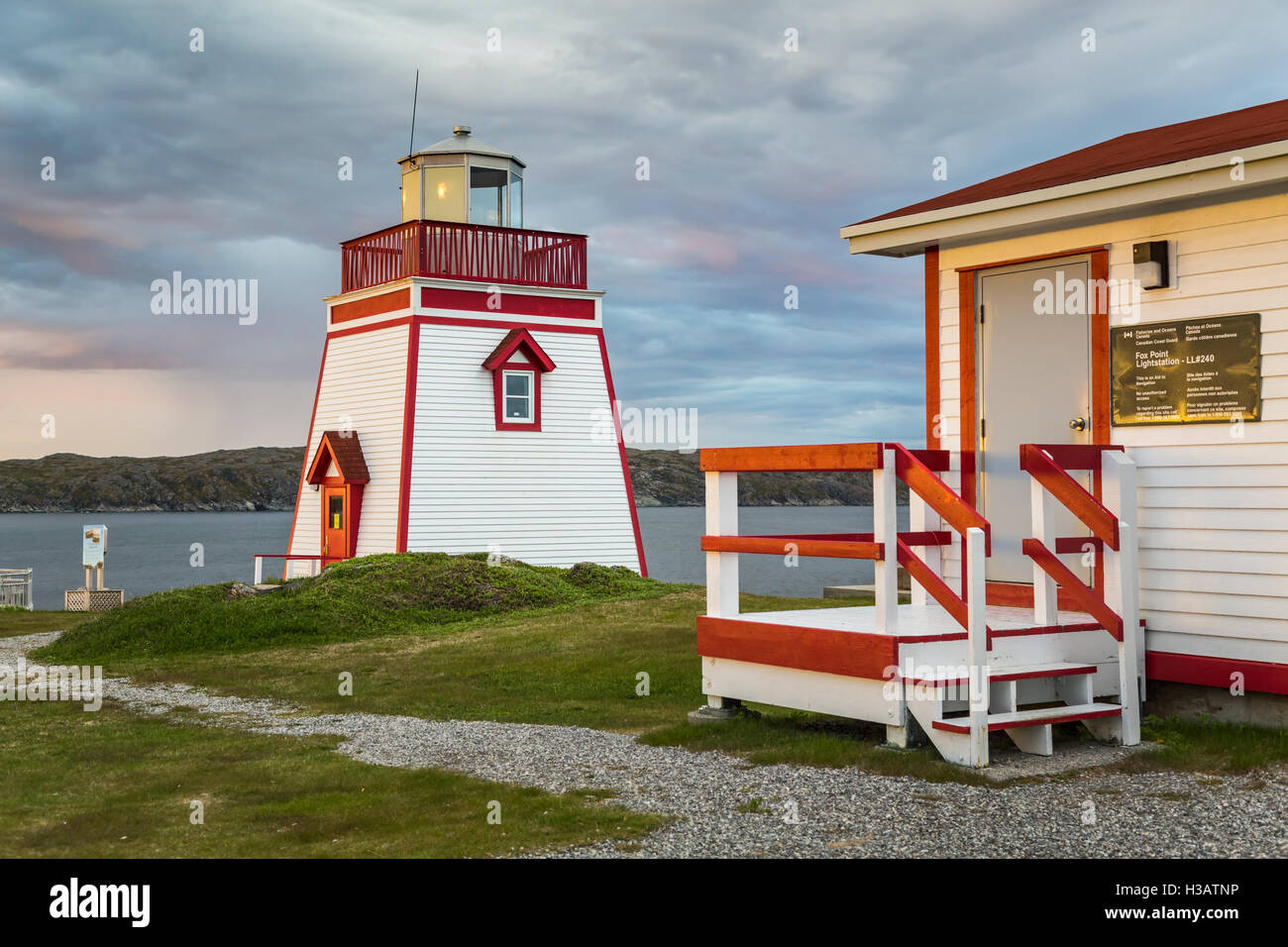 A small lighthouse at Fisherman's Point in St. Anthony, Newfoundland ...