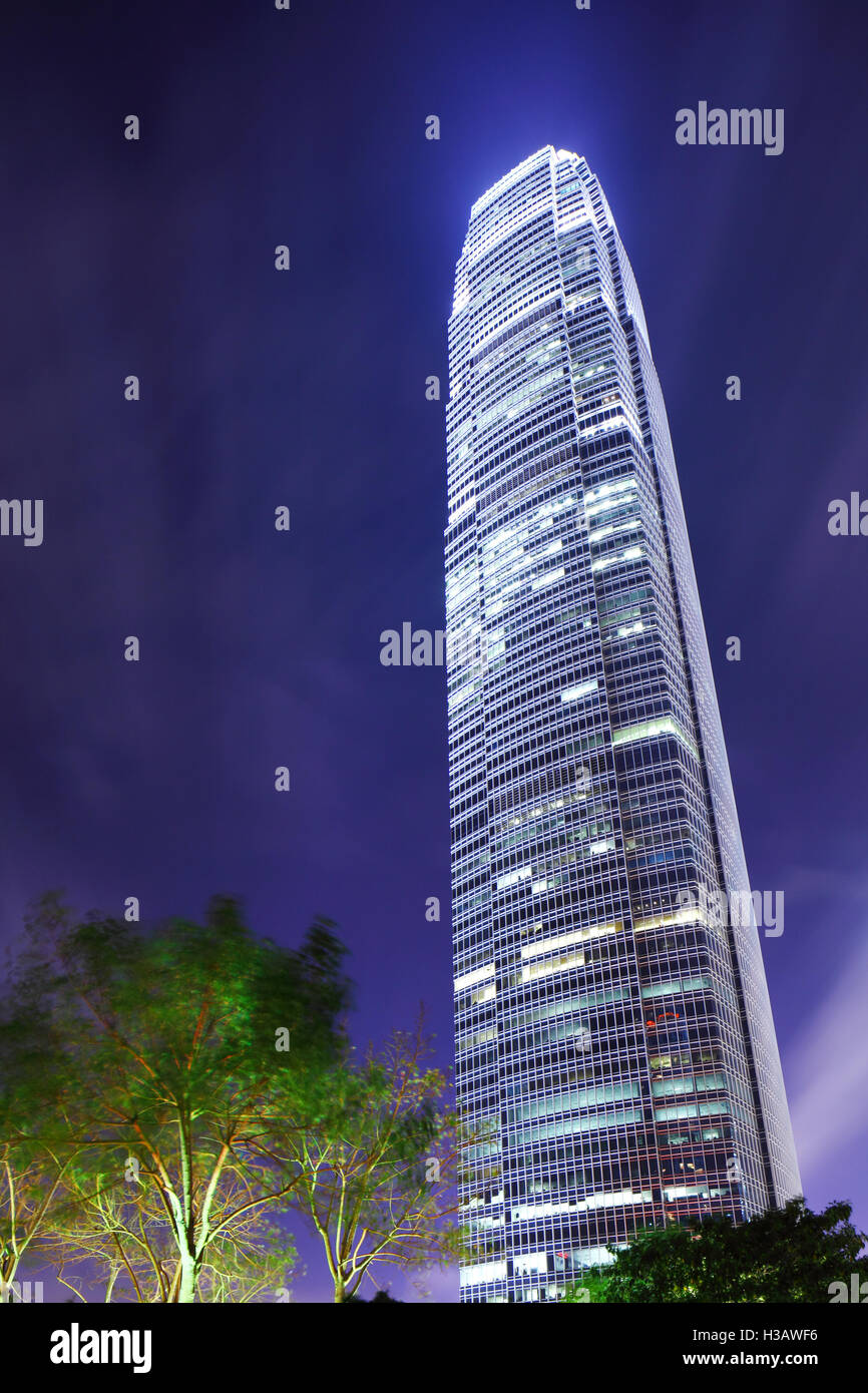 Skyscraper office building Stock Photo - Alamy