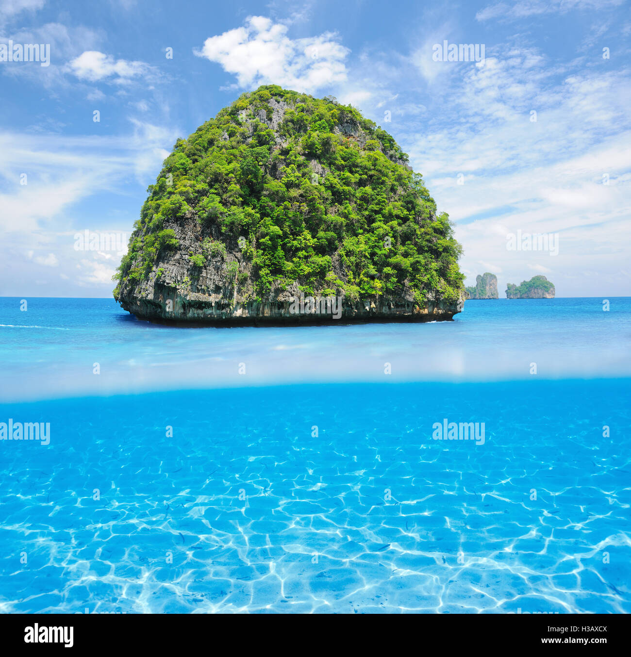 Underwater desert hi-res stock photography and images - Alamy