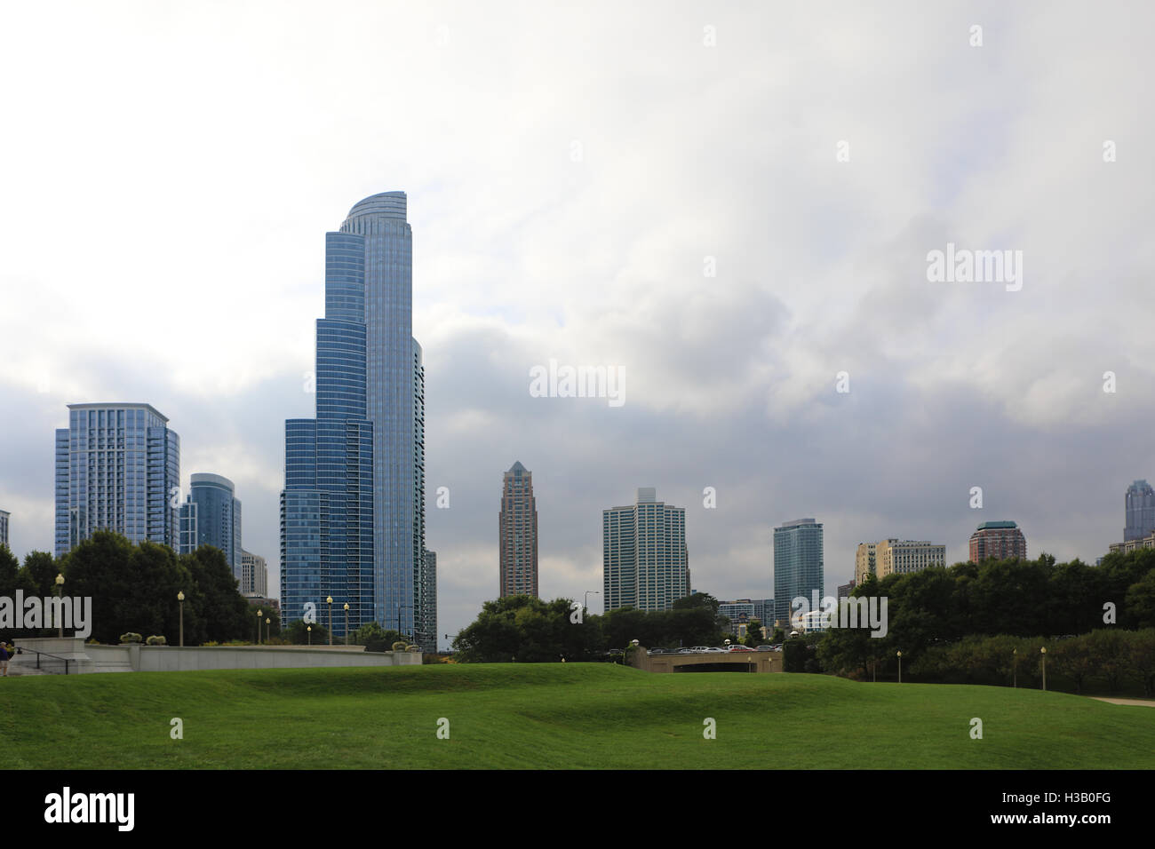 A View of Chicago Skyline on a misty day Stock Photo - Alamy