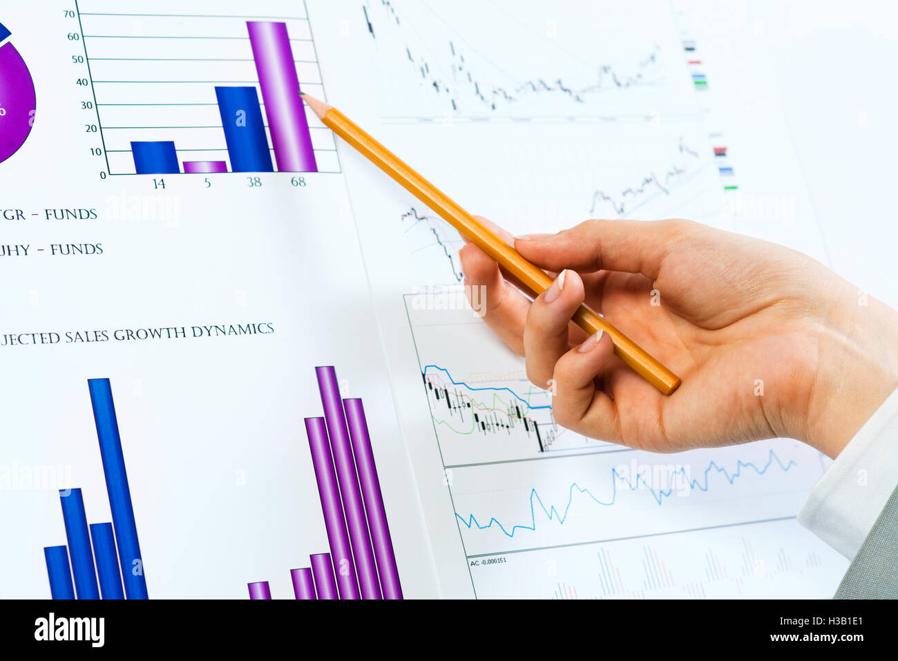 Female hand pointing pencil hi-res stock photography and images - Alamy