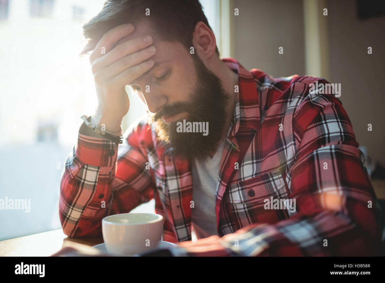 Unhappy customer hi-res stock photography and images - Alamy