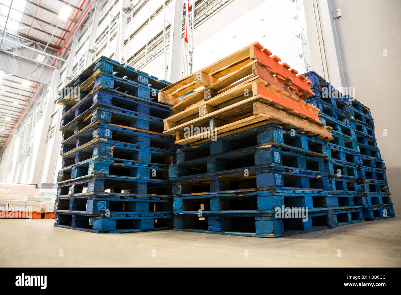 Palettes hi-res stock photography and images - Alamy