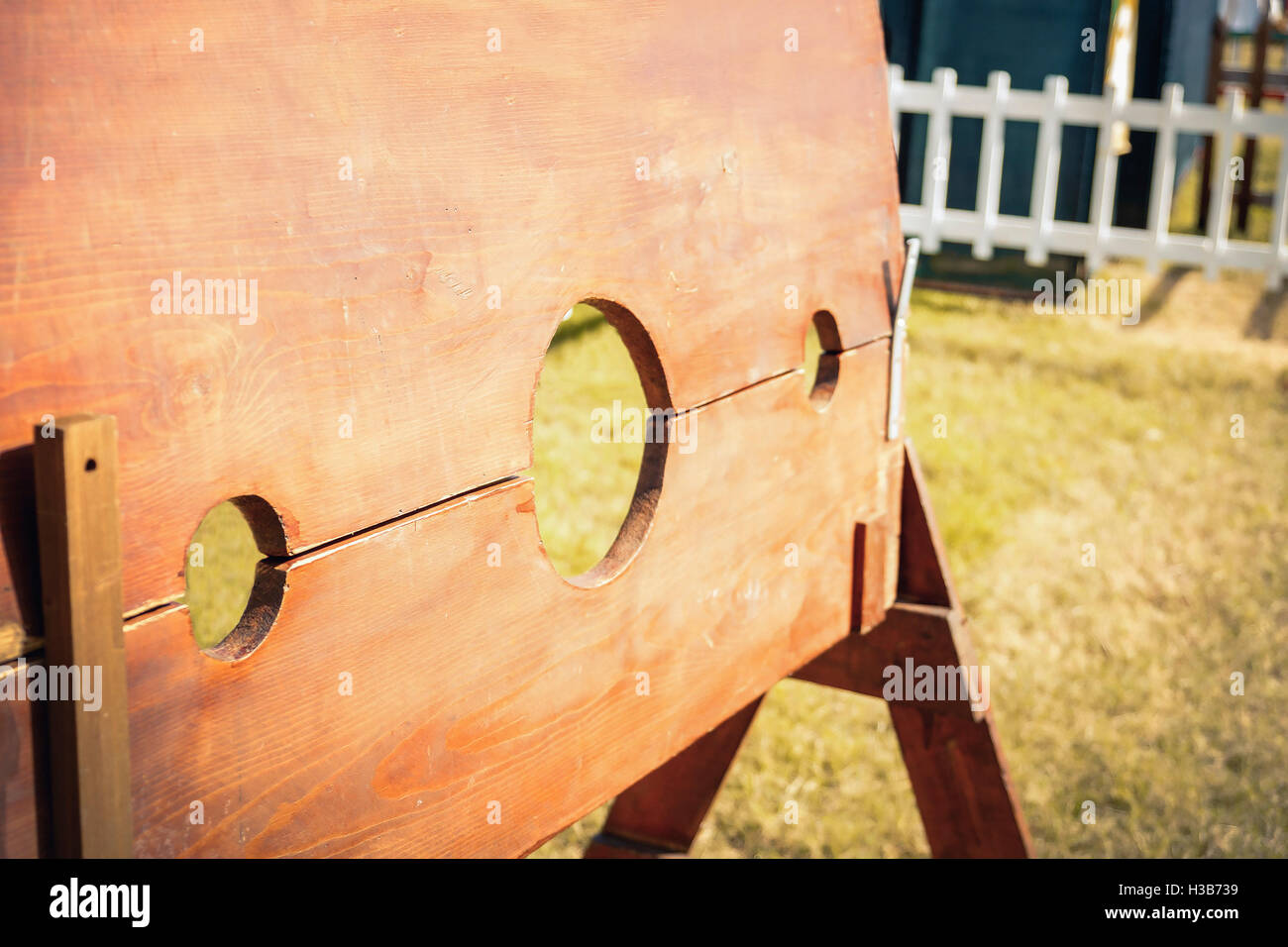 Guillotine execution sentenced death hi-res stock photography and ...