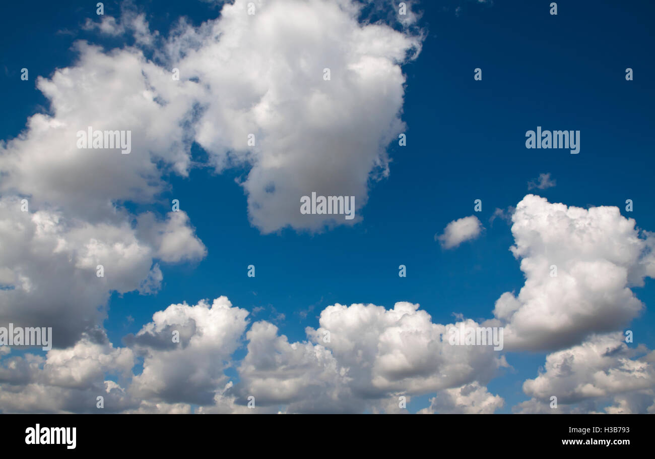 good looking clouds during good weather cumulus Stock Photo - Alamy