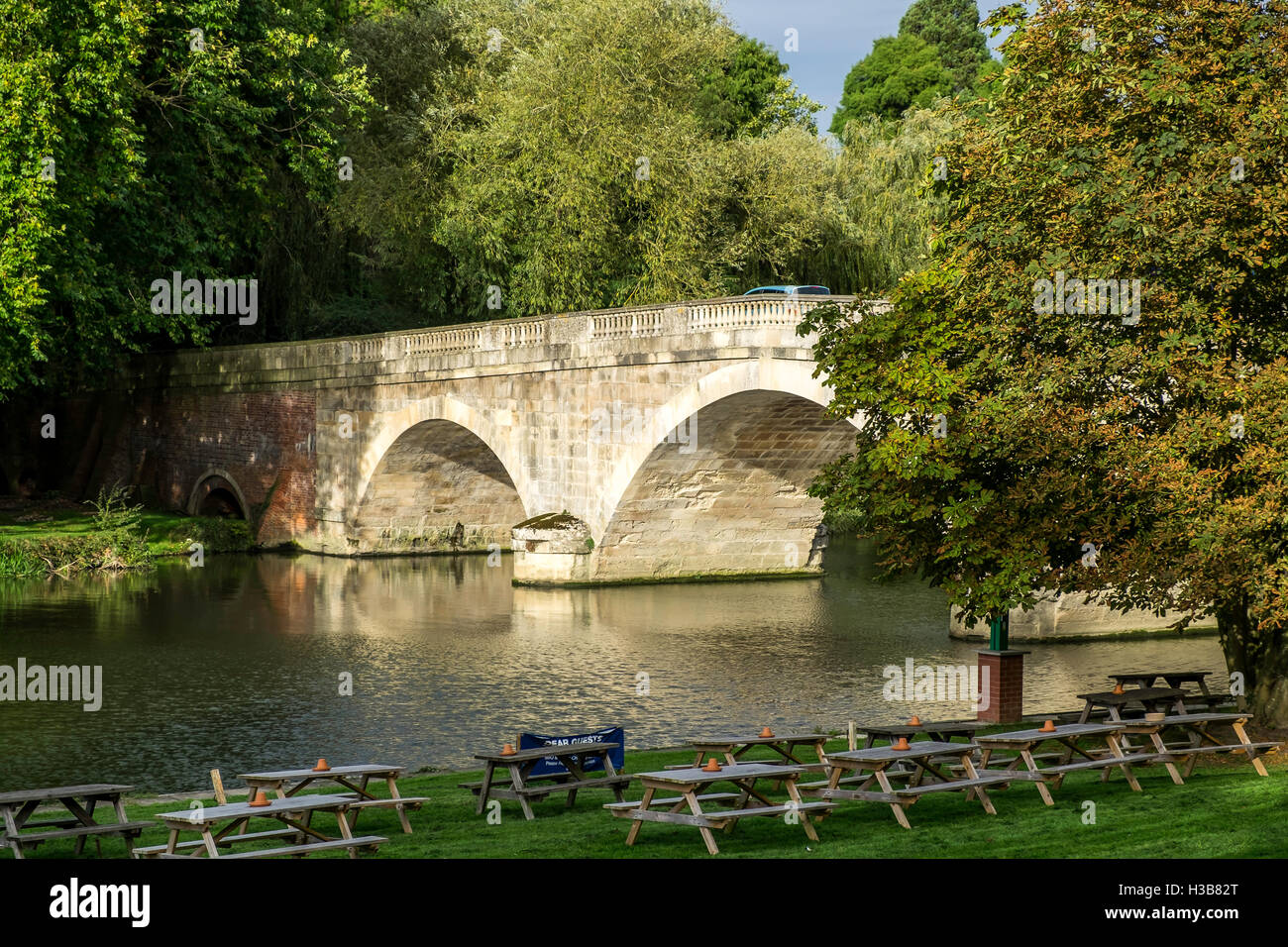 Shillingford High Resolution Stock Photography and Images - Alamy