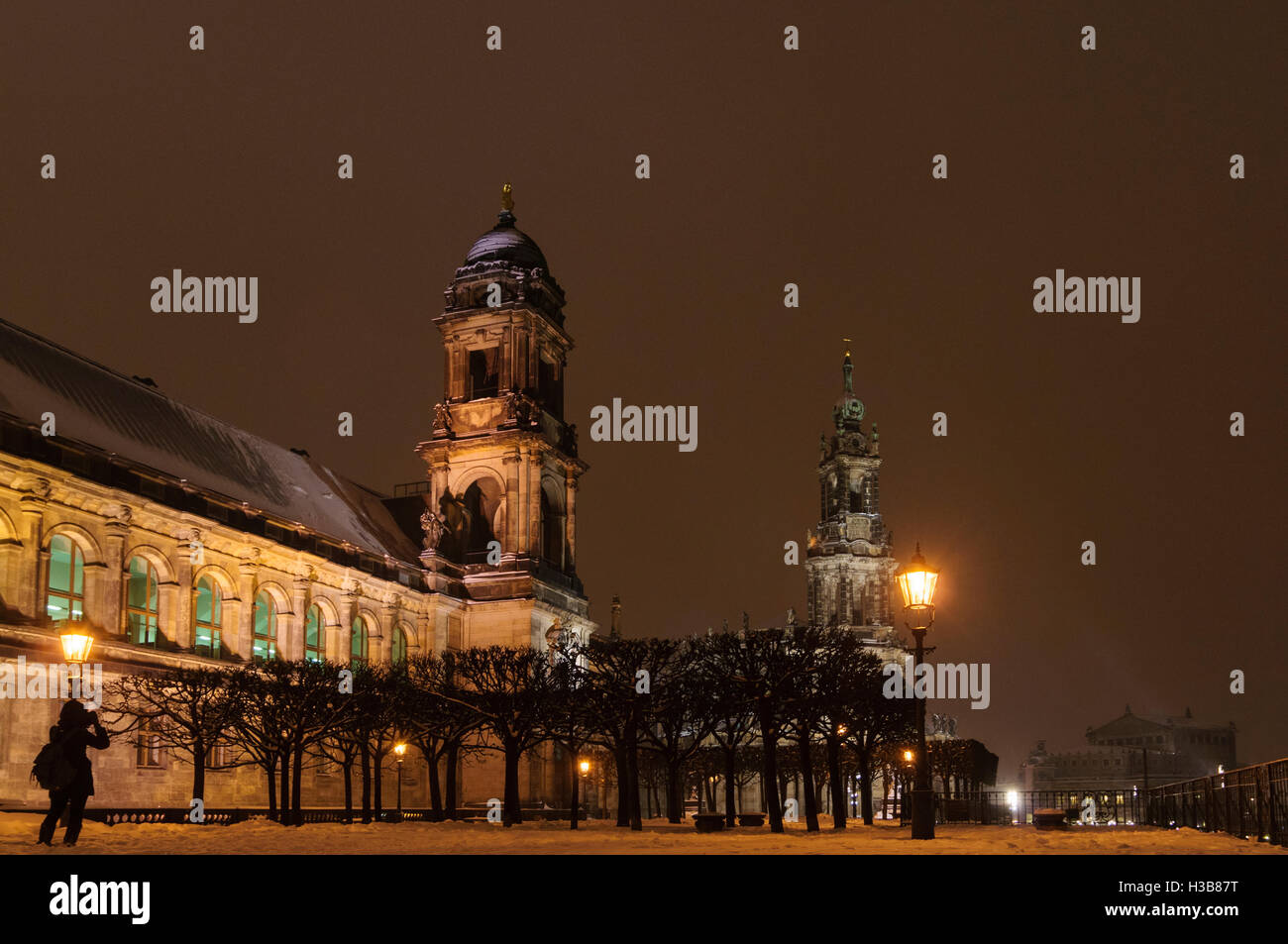 Dresden: Bruehl Terrace with Saxon Ständehaus and Cathedral in snow ...