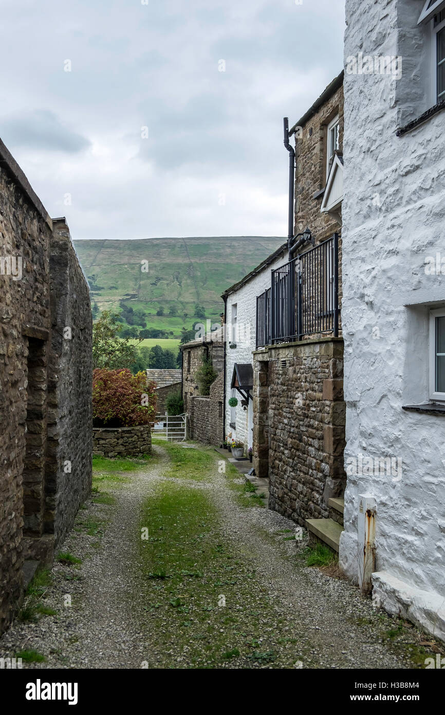 Dent village yorkshire hi-res stock photography and images - Alamy