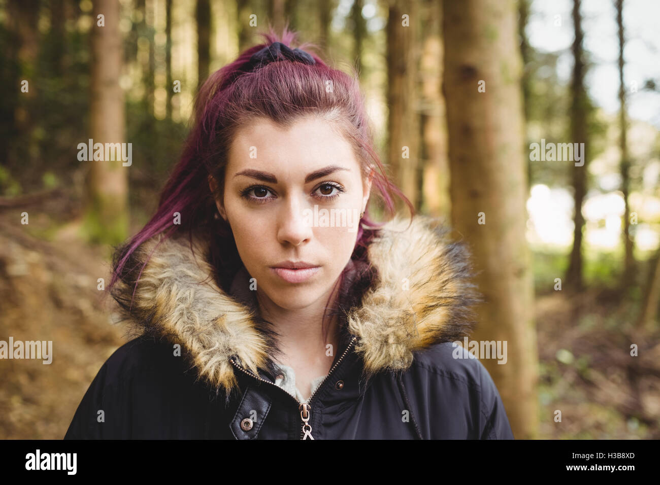 Stern looking woman hi-res stock photography and images - Alamy