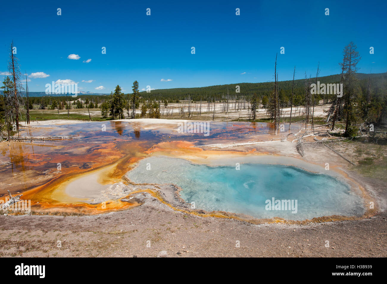 Firehole Lake Spring boiling pool Lower Geyser Basin, Yellowstone ...