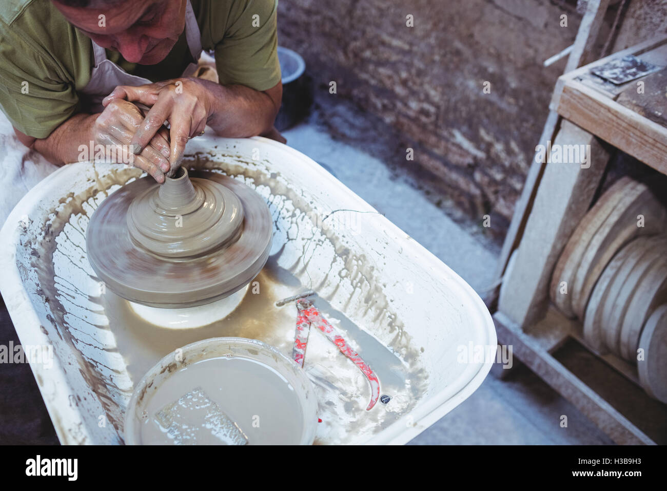 Pottery craft product hi-res stock photography and images - Alamy