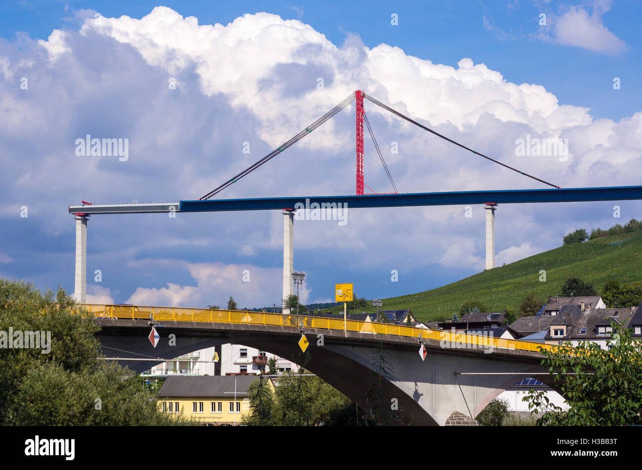 Unfinished Hochmoselübergang B50 motorway bridge, seen from Zeltingen ...