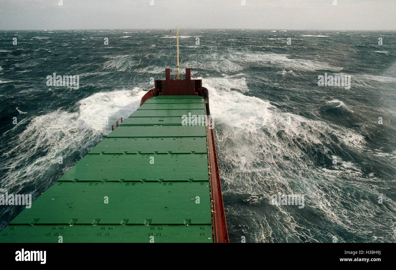 AJAXNETPHOTO. AT SEA. - STORMY WEATHER - A CARGO SHIP BATTLES THROUGH ...
