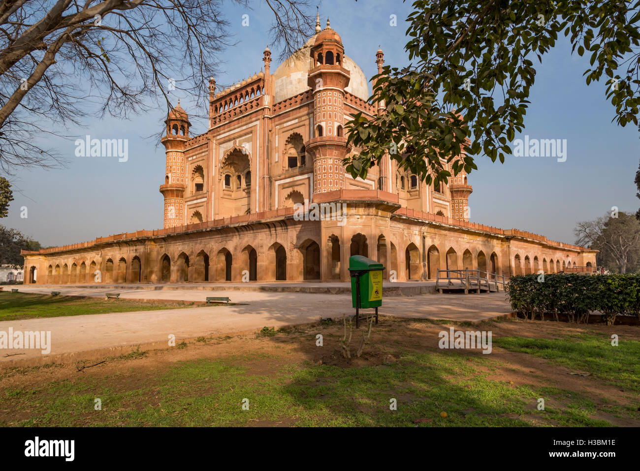 Marble monuments in india hi-res stock photography and images - Alamy